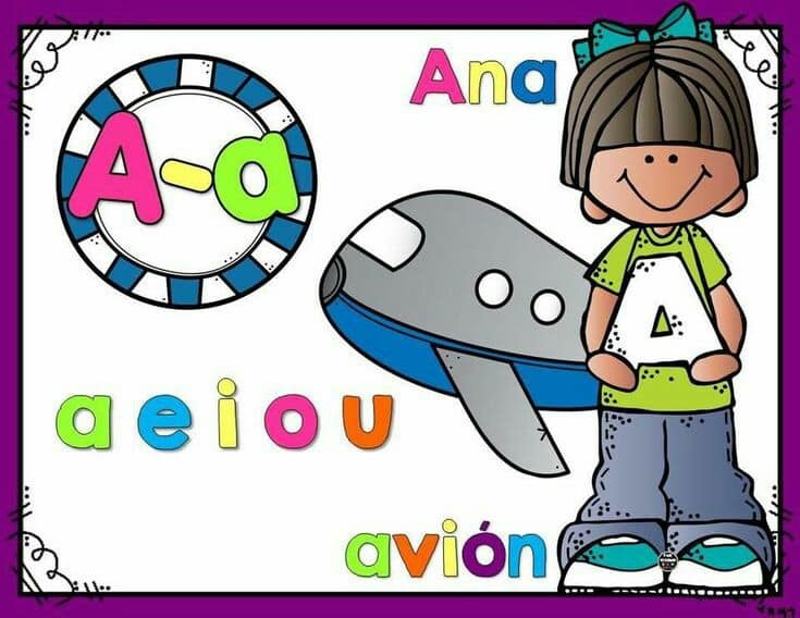 Decoramos la clase con carteles de vocales (5)